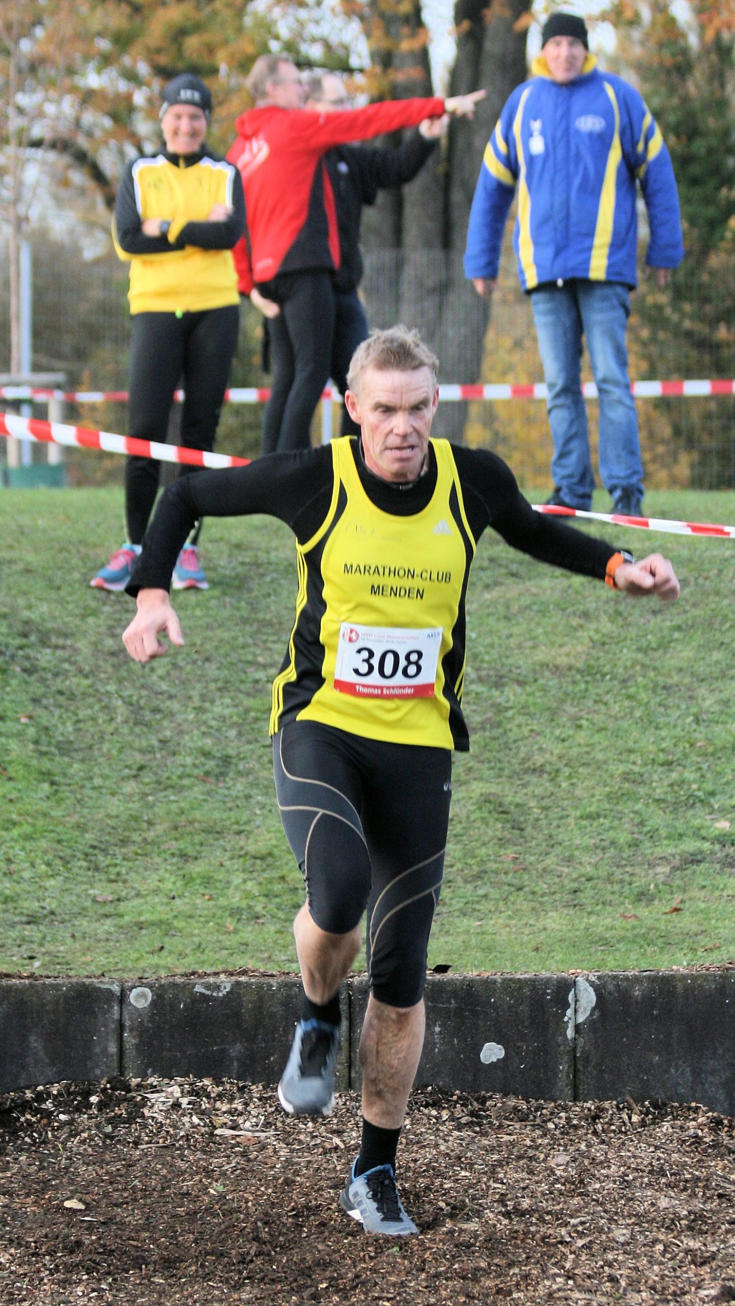 Westfälische Cross-Lauf Meisterschaften in Hamm - Marathonclub Menden