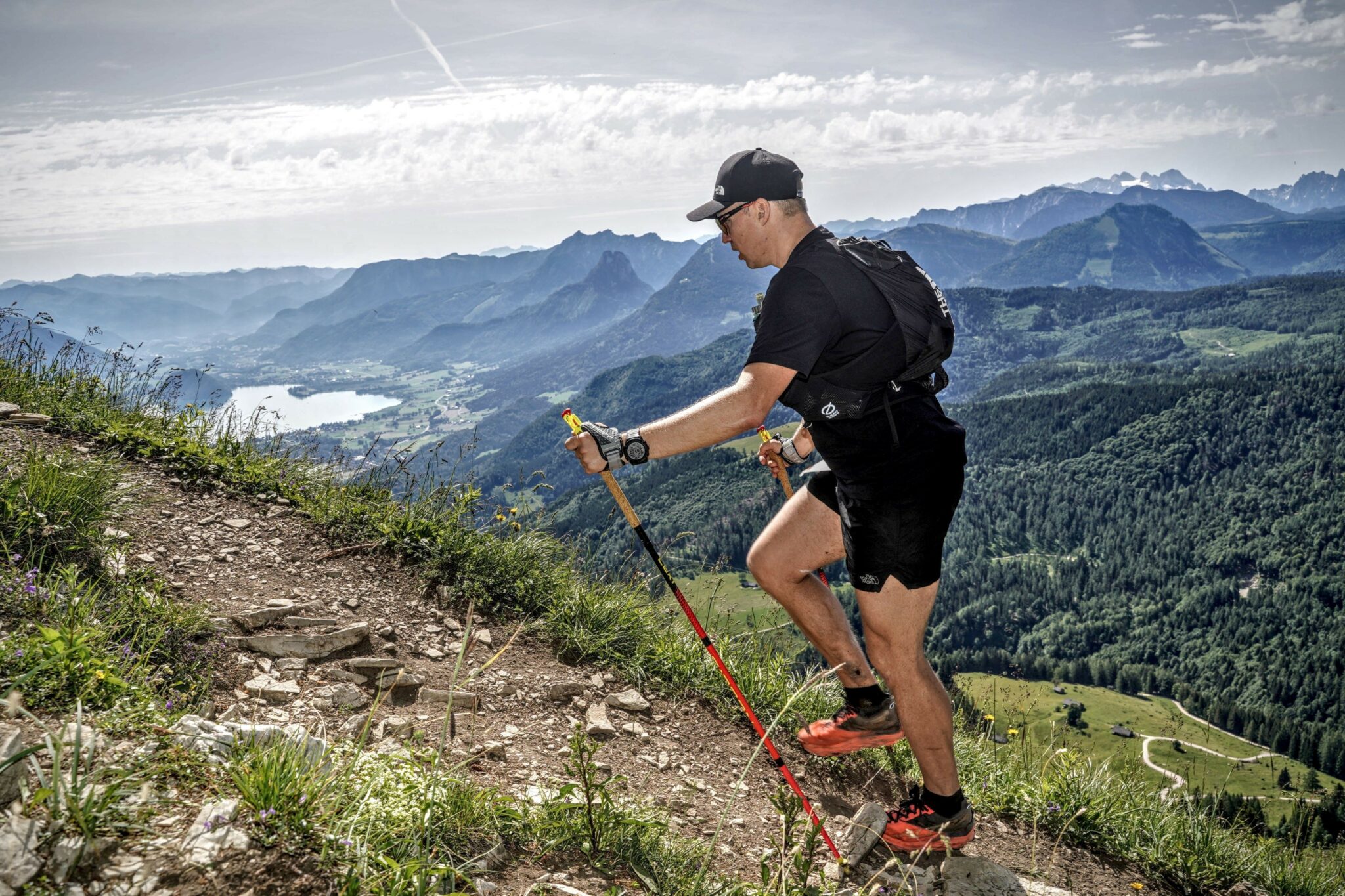 MCM Ultratrail-Läufer besteht Härtetest MOZART100 in Vorbereitung auf ...